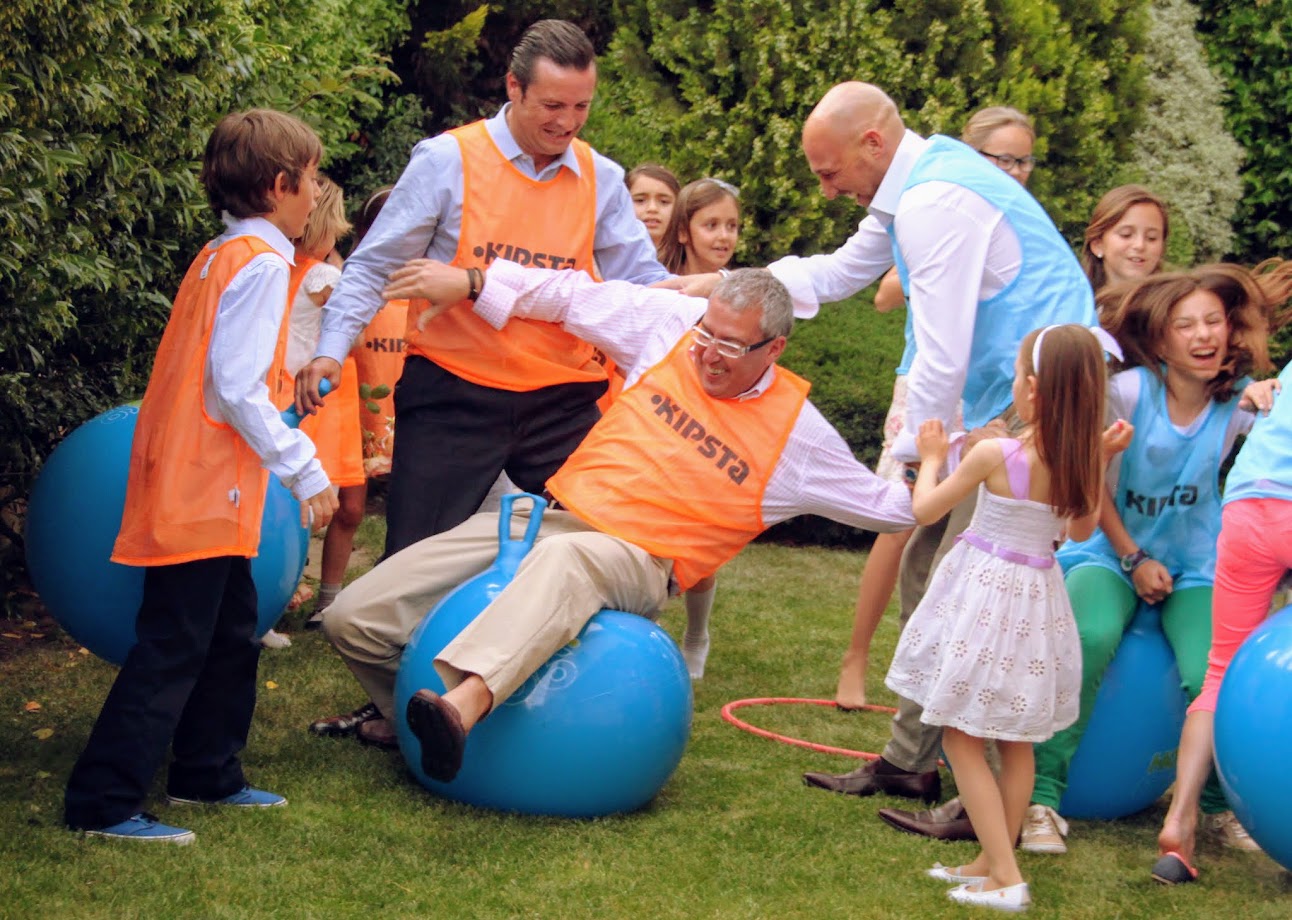 🥇 Nº1 en Team Building para Familias Family Games OkTeam